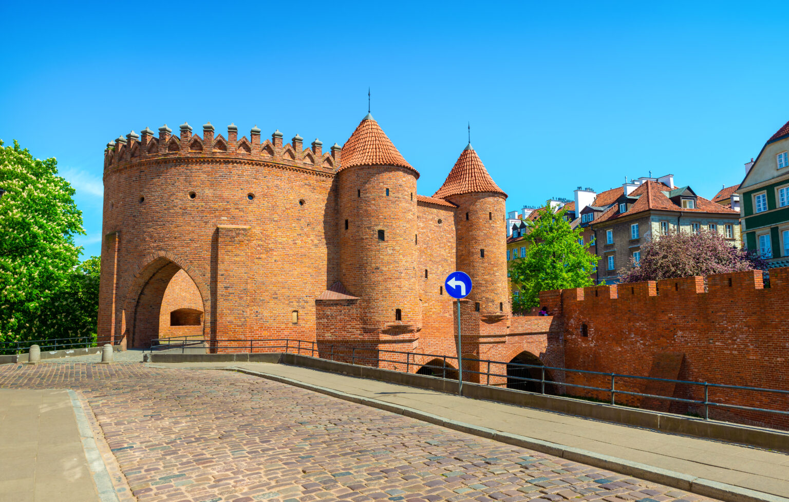 The Warsaw Barbican: A story of defense, destruction, and redemption ...