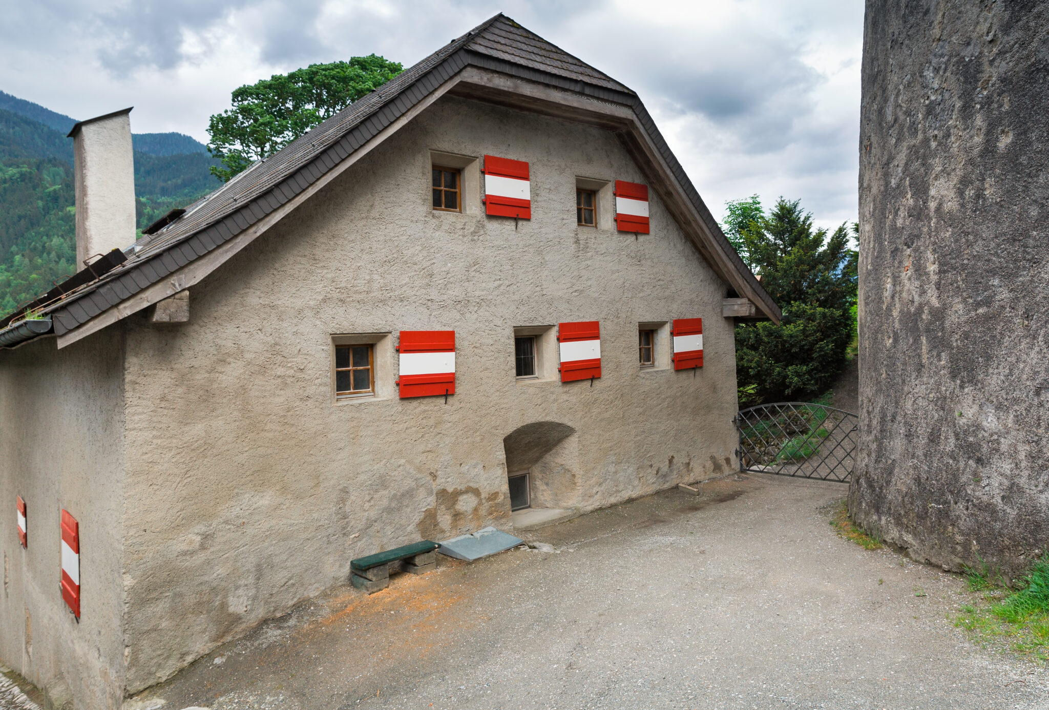The Secrets of Hohenwerfen Castle: Legends and Stories from the Past ...
